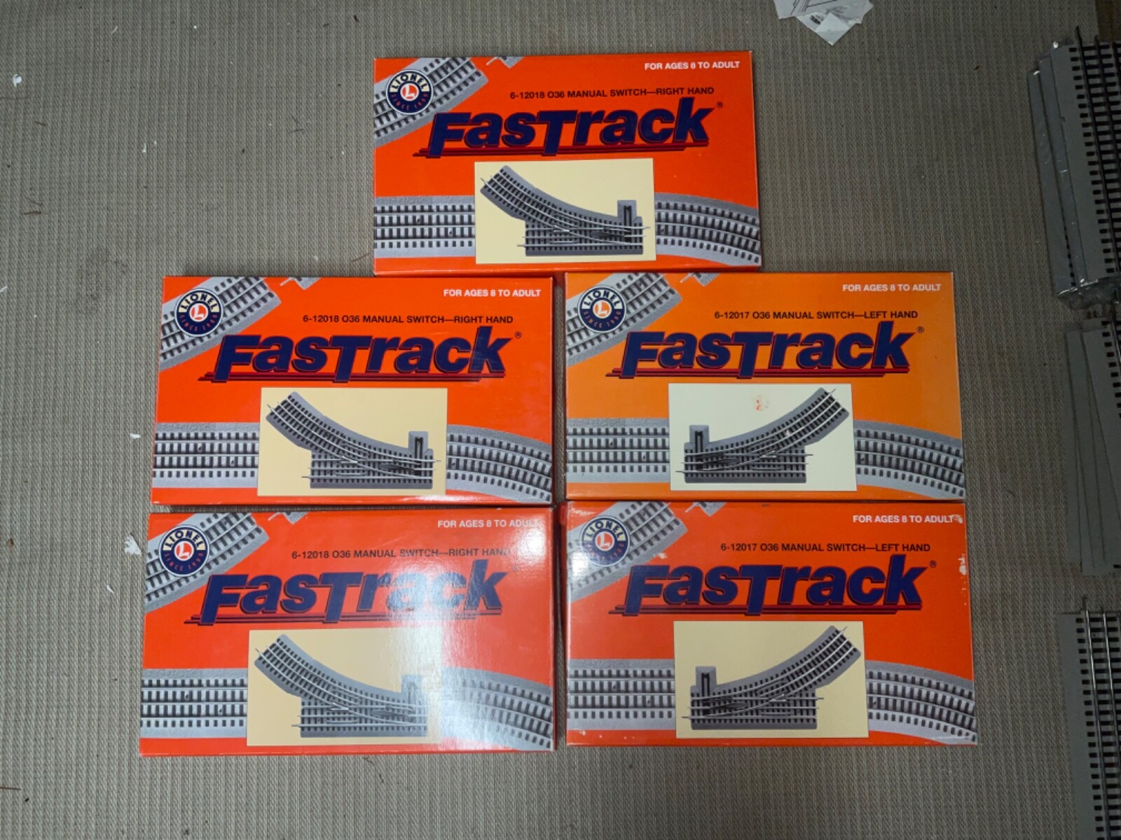 LIONEL FASTRACK 5 6-12017 6-12018 SWITCHES O36 RADIUS NEW IN THE BOXES ...
