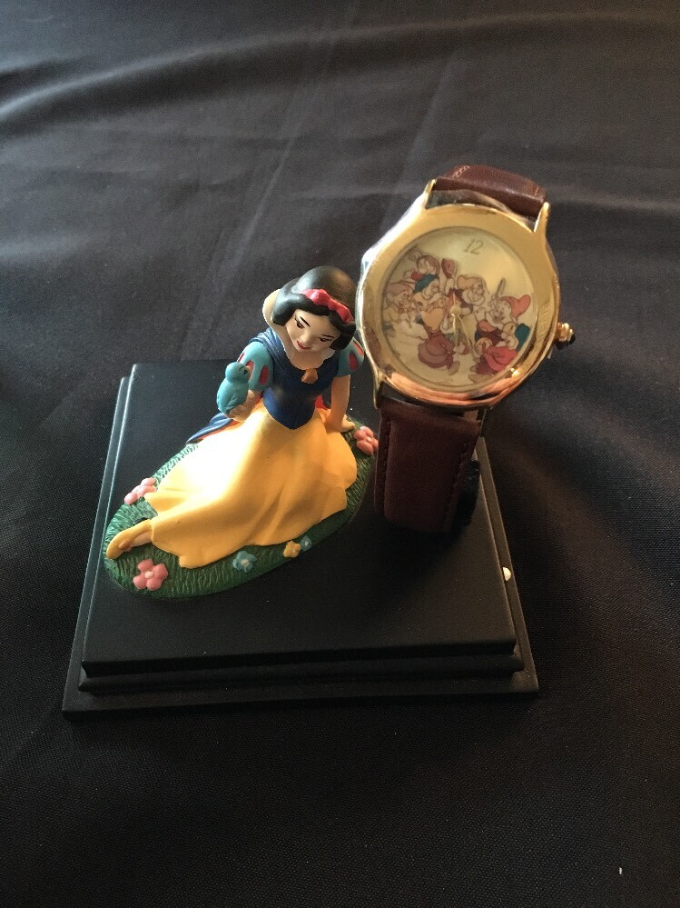 Disney Everlasting Time Watch Collection Club VII - Snow White #1356 | eBay