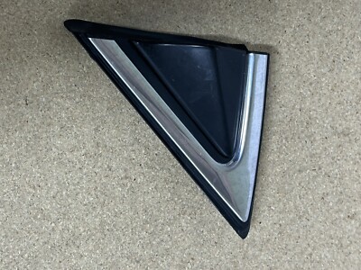 OEM 2013-18 HYUNDAI SANTA FE Driver SIDE LH FENDER CORNER MOLDING 86180 ...