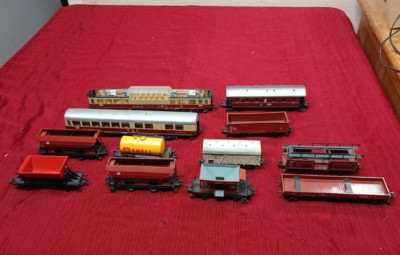 Marklin Model Train Cars Lot of 12 HO Scale Oil Tanker Dump Trailer ...