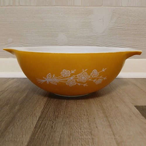 Vintage Pyrex Butterfly Gold Cinderella Nesting Mixing Bowl Large 4 ...