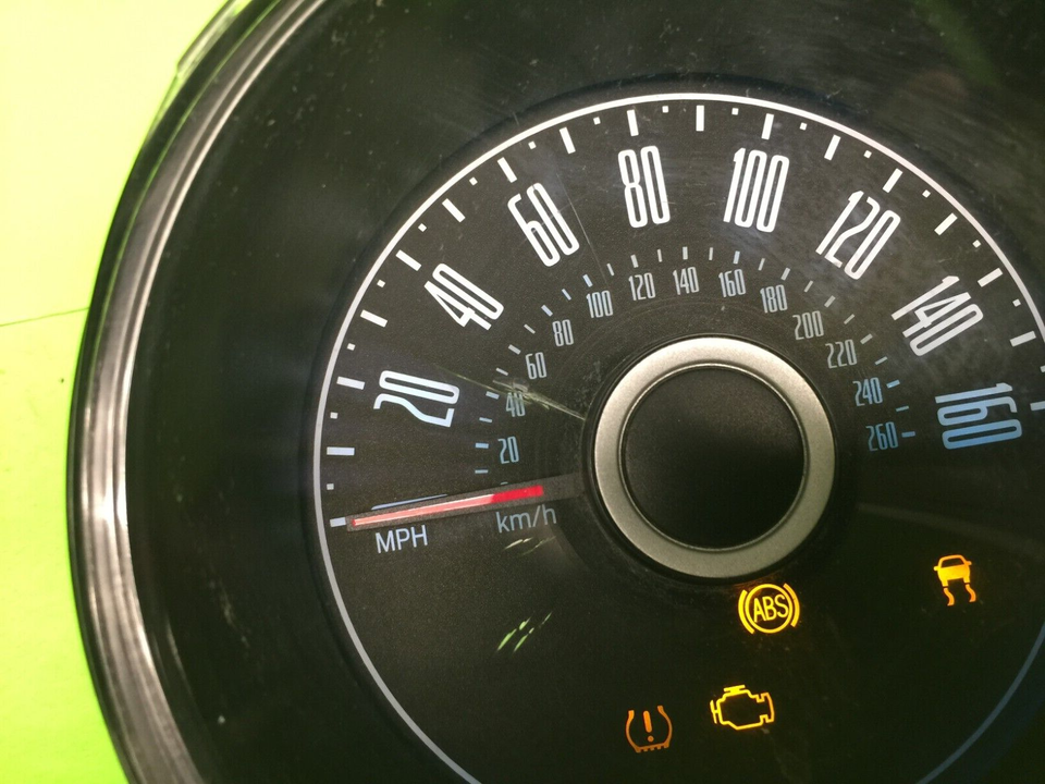 13-14 FORD MUSTANG Speedometer INSTRUMENT GAUGE Cluster 109K OEM SPEEDO ...