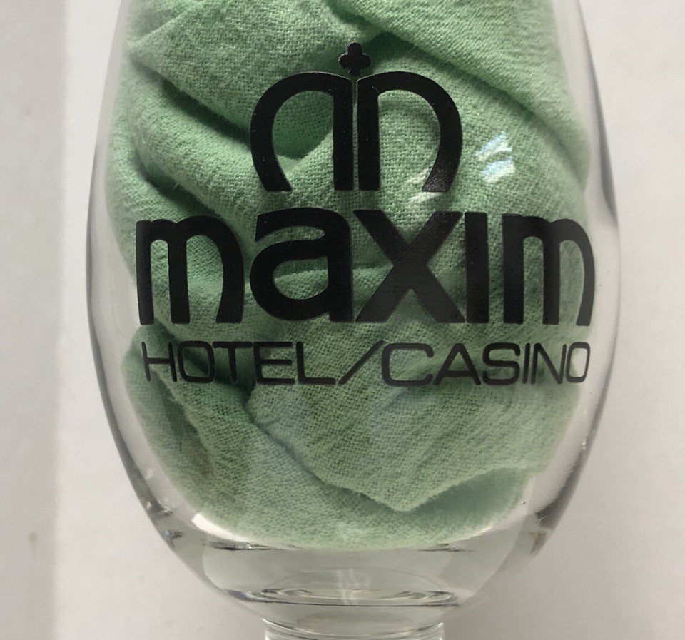 Maxim Hotel Casino Souvenir 9-1/4” tall Glass Comedy Cabaret ’92 vtg ...