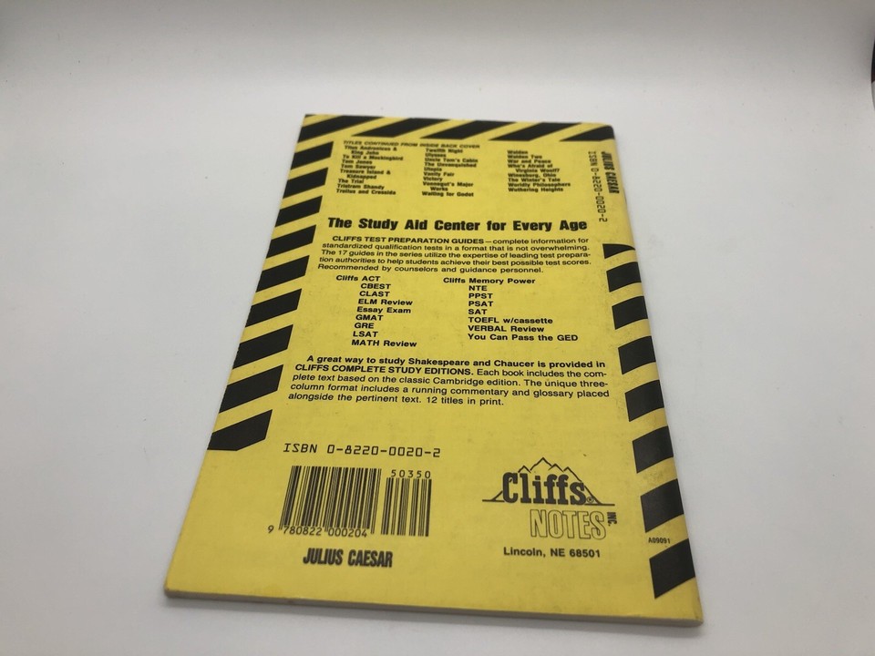 Cliffs Notes & Spark Notes Lot Of 7 Classics - Animal Farm Hamlet ...