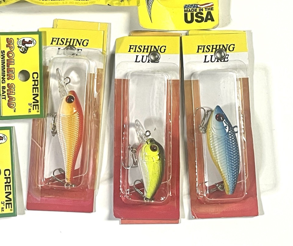 Fishing Lure Lot: 28 Assorted Lures, Erie Dearie, Al’s Goldfish and ...