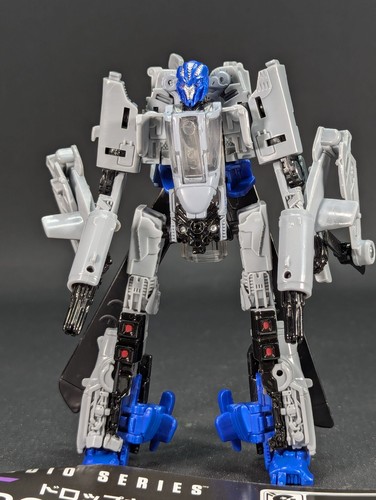 Transformers Studio Series Dropkick complete Takara SS-22 Bumblebee ...