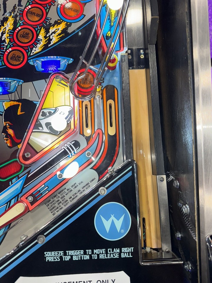 Demolition Man Pinball Machine Williams LEDs Orange County Pinballs ...