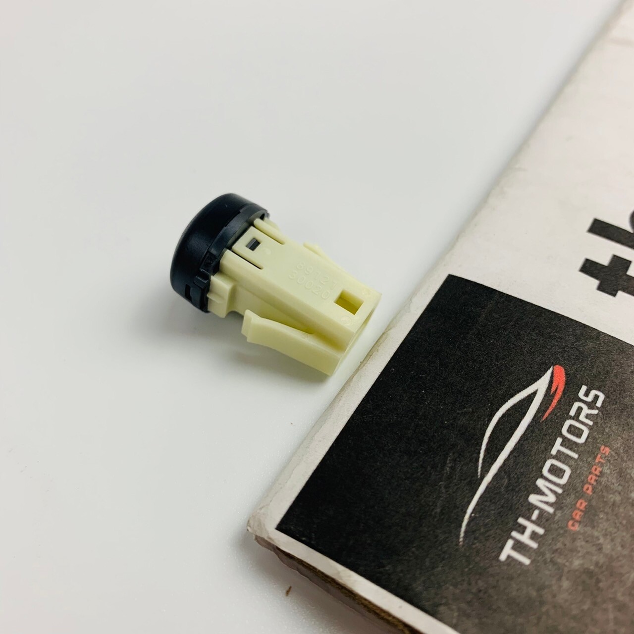 TOYOTA Genuine HIGHLANDER Automatic Light Control Sensor 89121-30020 | eBay