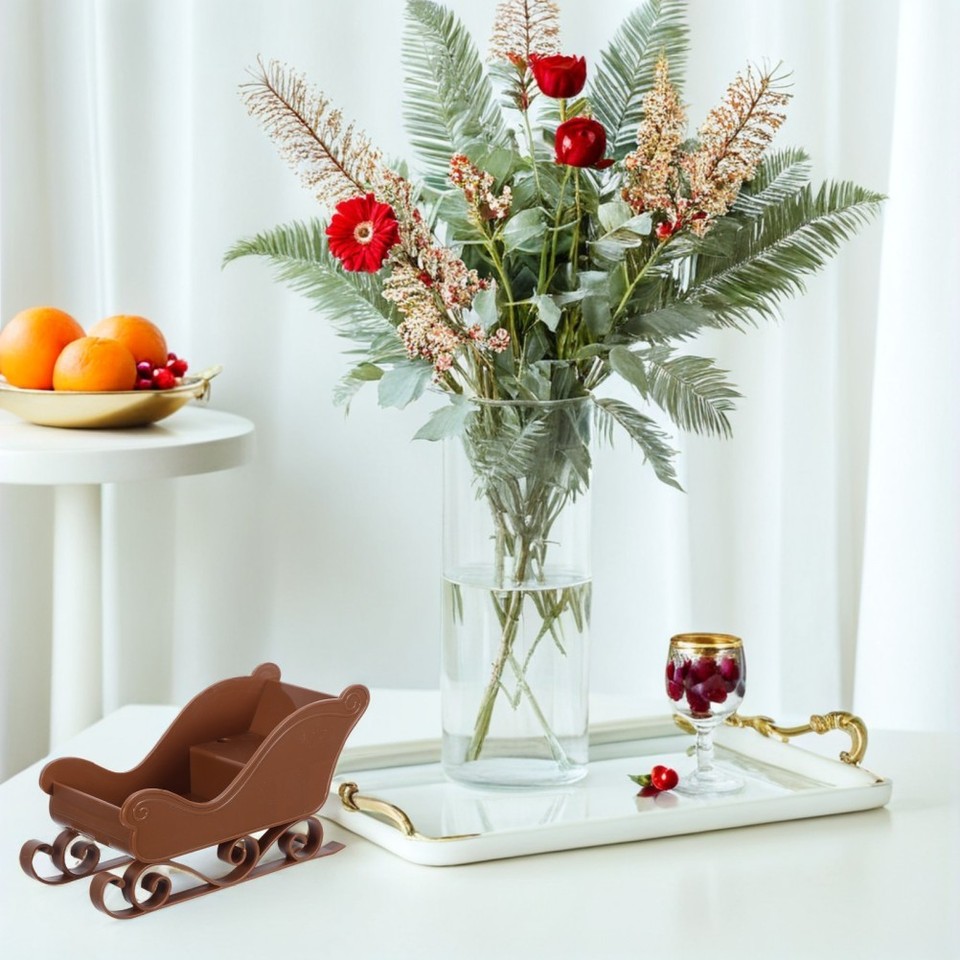 3pcs Small Santa Sleigh Christmas Candy Dish Plastic Basket Decoration ...