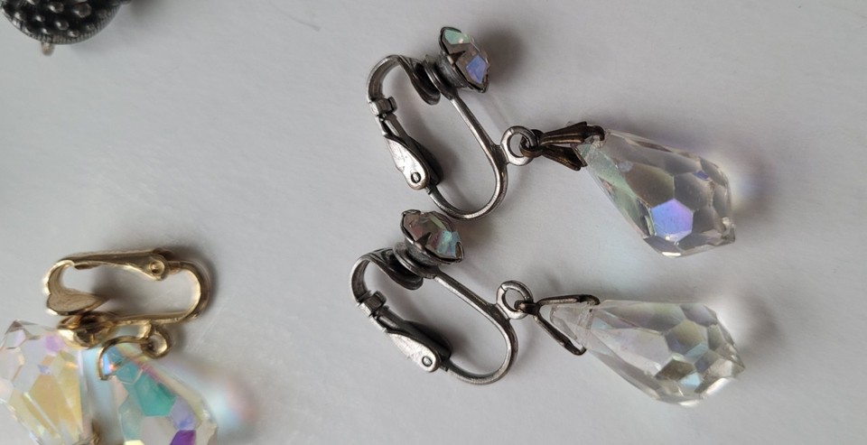 Vintage to Now Screw Back Clip On Earring Lot of 26 Pairs Mixed Styles ...