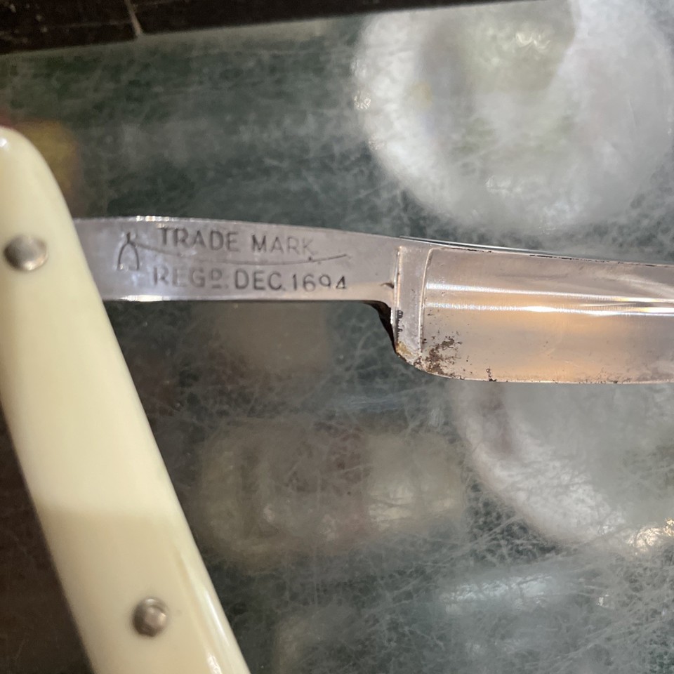 Vintage Peerless Geo. Wostenholm & Son, Sheffield Eng/ Straight Razor ...