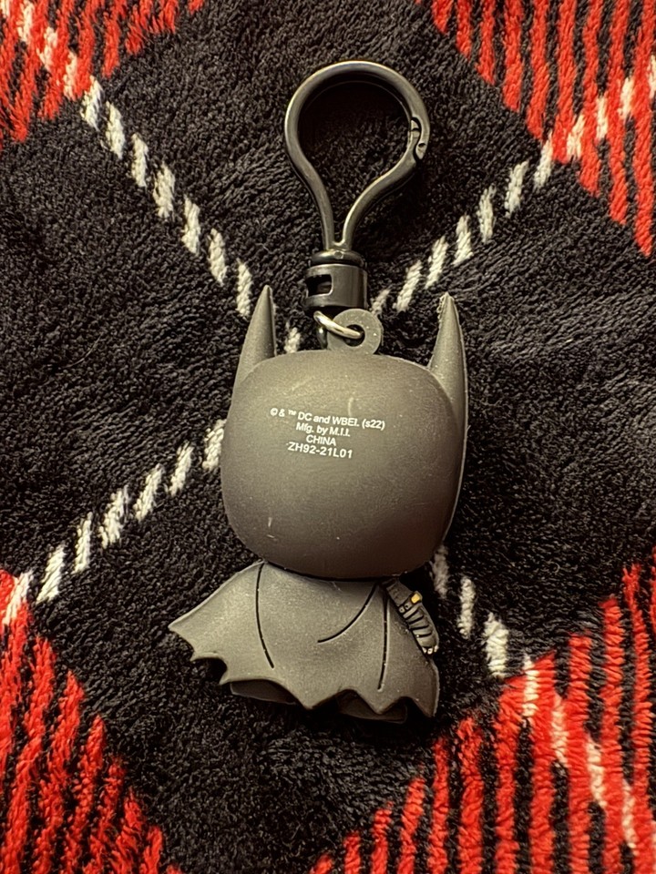 THE BATMAN - Blind Bag Keychain 3D Figural Key Ring - Robert Pattinson ...