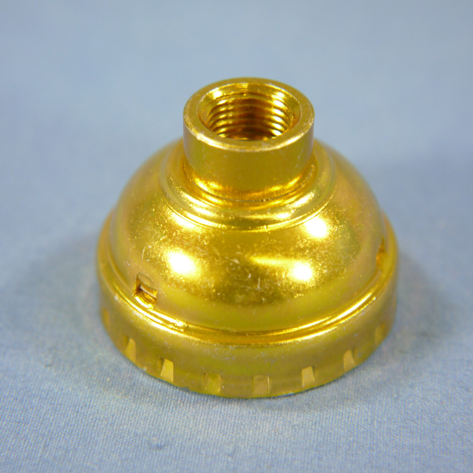 Leviton Metal Shell Lamp Holder Light Socket Deep Cap 1/8 IPS Bushing ...