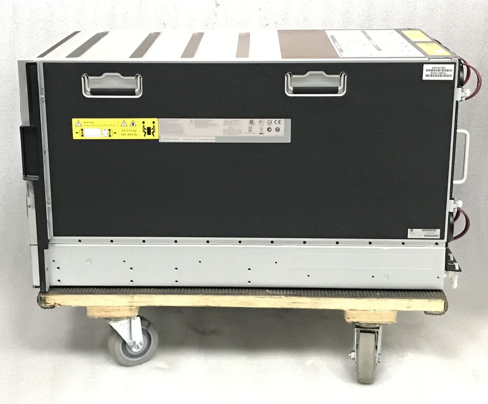 HP BladeSystem c7000 Barebones 10x Fan 6x PSU 2x 1Gbe Pass-Thru 2x KVM ...
