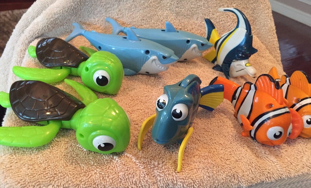 Finding Nemo Characters Dory