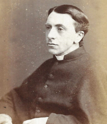 Victorian CDV Photo Handsome Priest Vicar Religious Man Hills Saunders ...