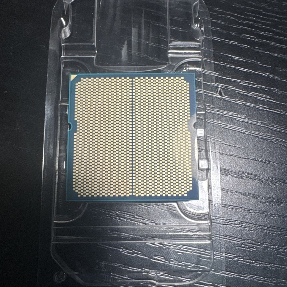 AMD Ryzen 5 8500G Desktop Processor with AMD Wraith Stealth Cooler and ...