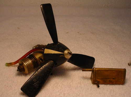1960s .049 Plane Glow Engine AMF Wen-Mac 2-stroke w/prop & fuel tank | eBay