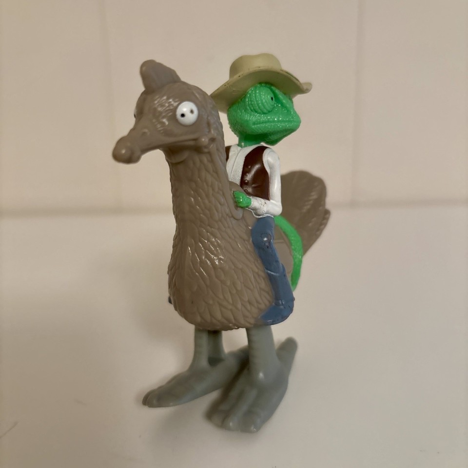 Rare HTF 2011 Burger King Meal Toy Figurine Road Runner Rango Johnny ...