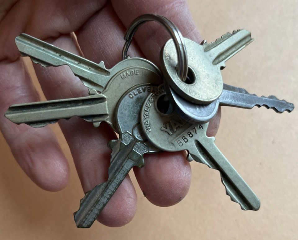 Old Keys Bundle 160+ Vintage & Modern Key Job Lot, Skeleton/Watch/Lock ...