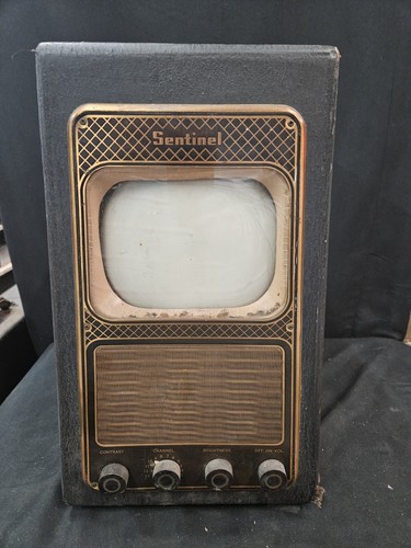 Vintage RARE Sentinel 7" Portable TV Model 400TV | eBay