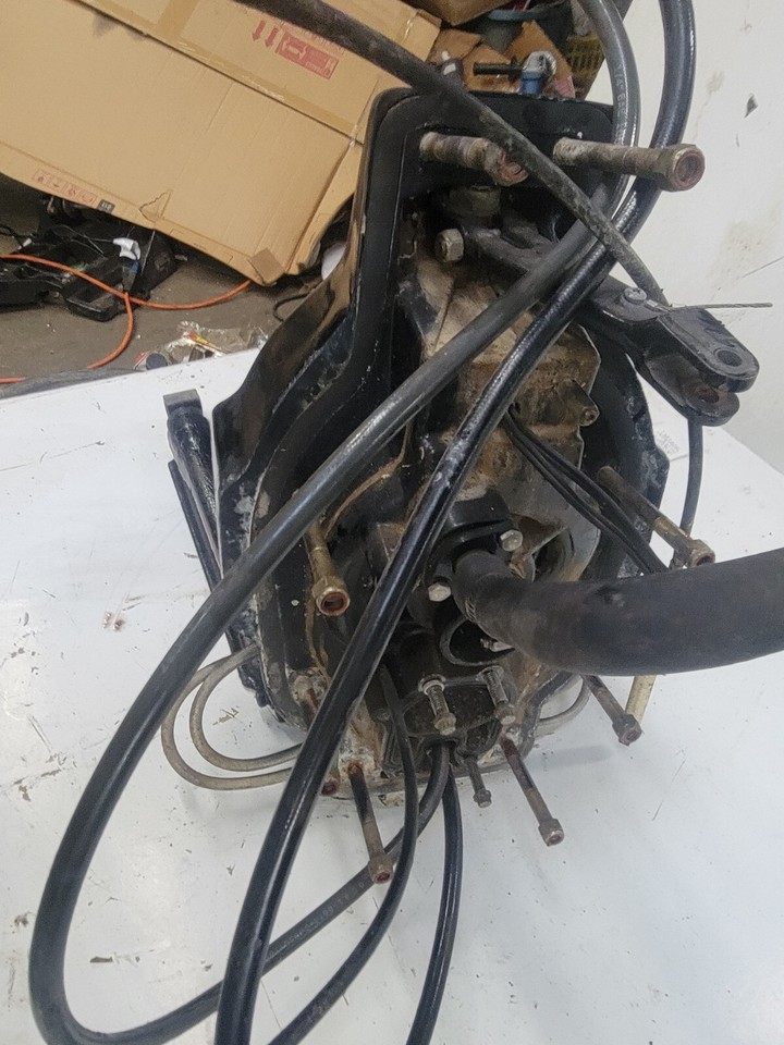 Mercruiser Alpha One Gen Two Gimbal Transom Assembly and Rams 1999 | eBay