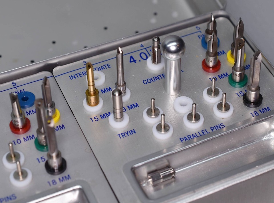 Calcitek ( Sulzer Medica ) Dental Surgery Kit | eBay