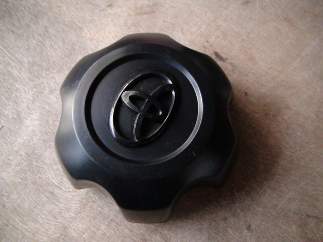 Toyota HILUX Wheel Centre Cap Hub Suits Steel Rims 4wd for sale online ...