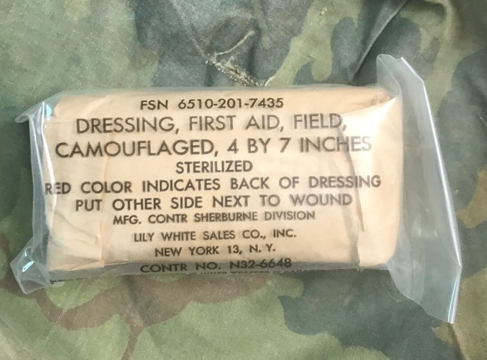 Vietnam War 1960s US Army USMC FIELD DRESSING BANDAGE M1 Steel ...