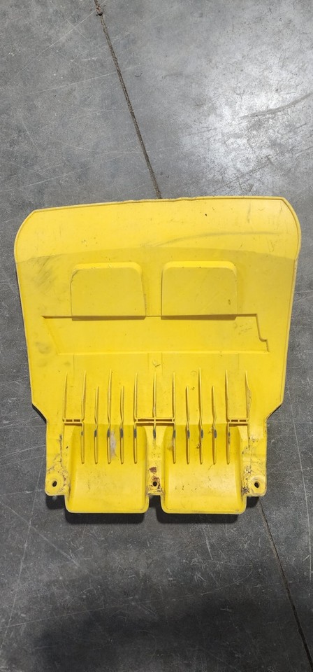 03 04 05 06 ARCTIC CAT FIRECAT F6 F7 OEM Yellow rear snowflap snow mud ...