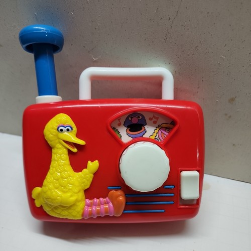 Retro ILLCO Sesame Street Big Bird Bert Ernie Cookie Monster Radio ...
