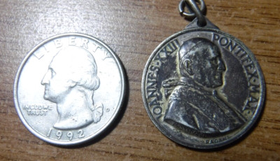 Vintage .800 Silver Pope John XXIII, Our Lady of Perpetual Help ...