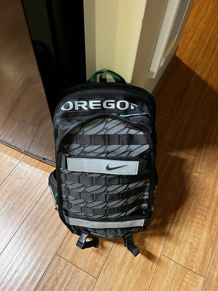 Oregon Duck Team Issued PE Backpack, Football Player Exclusive Nike | eBay