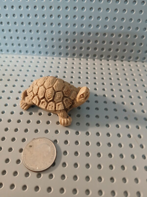 Amazing hand carved Stone turtle figurine ( not sure what stone) very ...