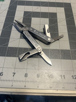 LEATHERMAN MINI-TOOL Collectible USA Rare Discontinued Branded/engraved ...