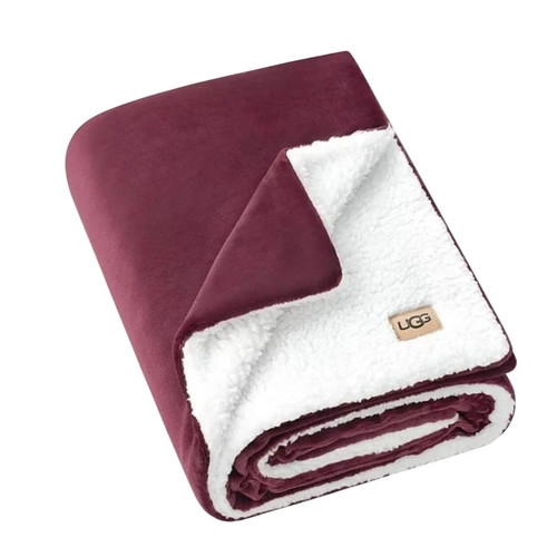 UGG AVERY Reversible Plush & Sherpa Throw RED WINE 50" x 70" BRAND NEW ...