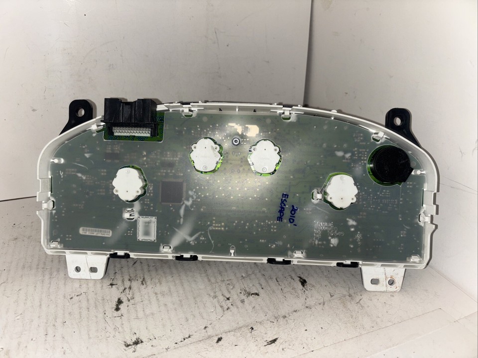 10 2010 Ford Escape Instrument Cluster Speedometer OEM | eBay