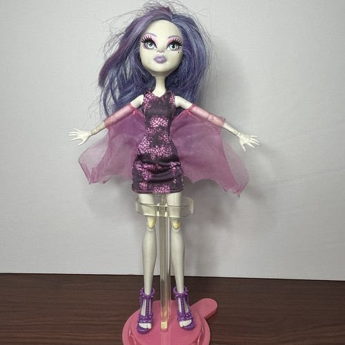 Monster High Doll Catrine DeMew 2011 | eBay