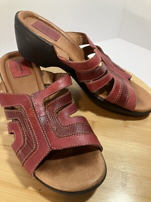 CLARKS Artisan Womens Textured Red Leather Slides Slip On Wedge Sandals ...