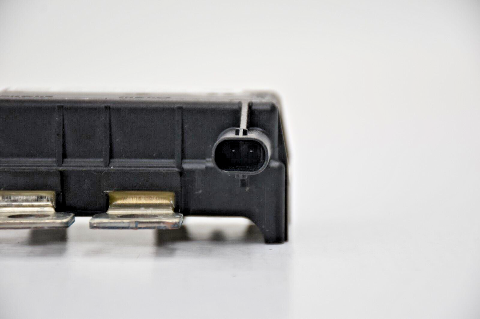 Mercedes-Benz C Class W204 Battery Voltage Module Relay Fuse ...