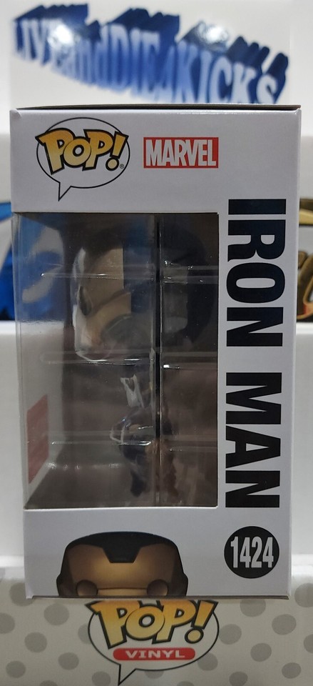 Funko POP! Marvel Celebrating 85 Years Iron Man #1424 Collector Corps ...