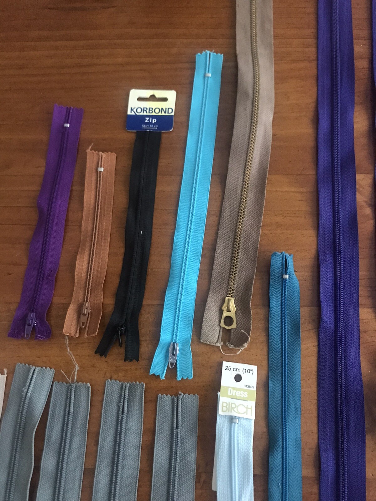Bulk Lot Zippers - Mixed Sizes & Colours x 18 | eBay Australia