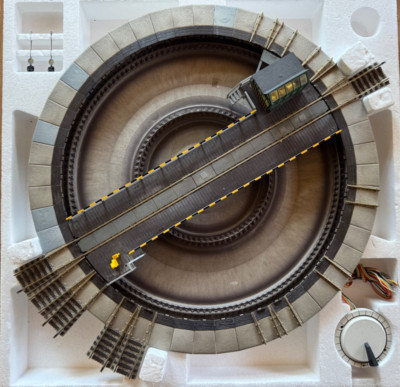 Fleischmann 6652 HO 1:87 Elektro Drehscheibe mit 6x Profigleis ...