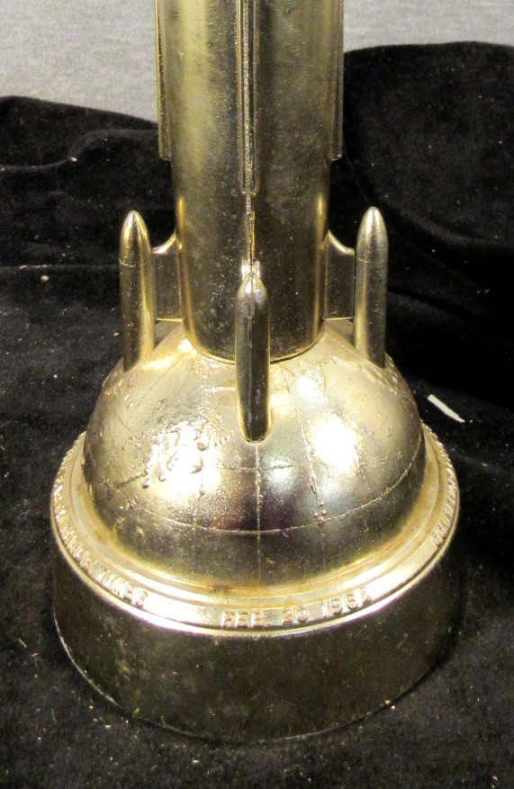 LOT OF TWO VINTAGE ROCKET COIN BANKS - DURO MOLD ASTRO MFG - ONE DUR ...