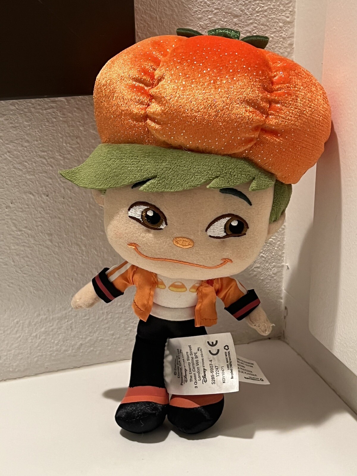 Gloyd Orangeboar And Vanellope Von Schweetz