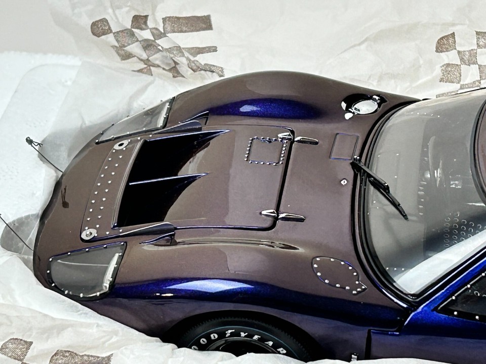 Exoto Standox 1:18 Scale Catalunya Splash 1966 Ford GT 40 with Box, Lot ...