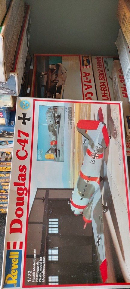 REVELL large collection 1/72 AIRCRAFT Vintage Model Kits Planes ...