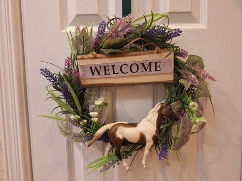 Grapevine Welcome Wreath with Pinto Breyer Horse | eBay