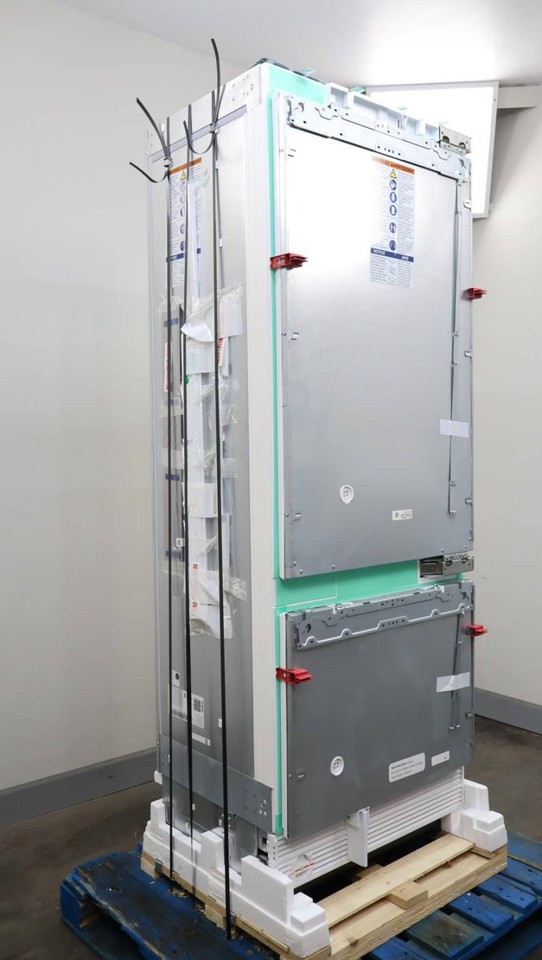 Bosch Benchmark Series 30" Built-In Bottom Mount Smart Refrigerator ...