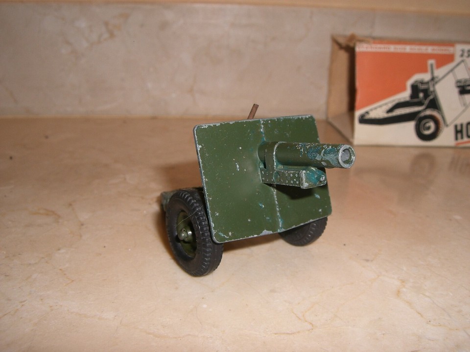 BRITAINS - réf: 9705 - Howitzer Obusier anglais de 25 livres - avec ...